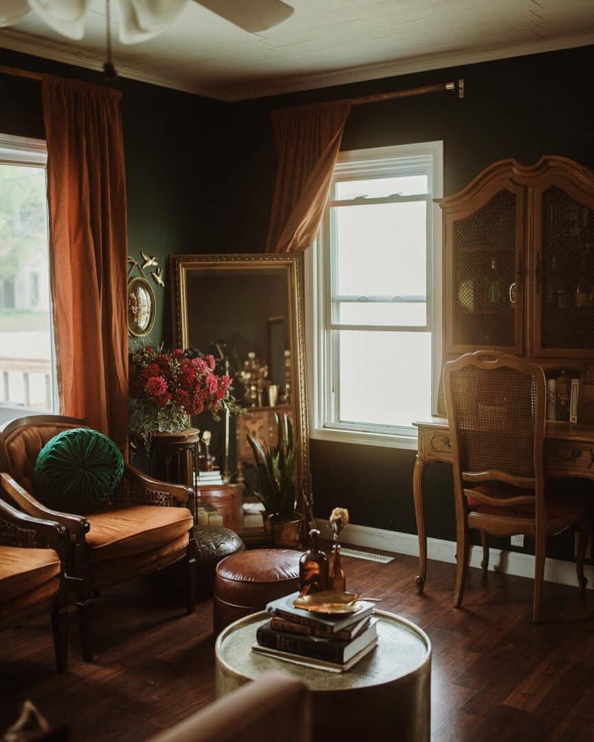 Dark Academia Decor: How to Easily Capture the Intellectual Aesthetic ...
