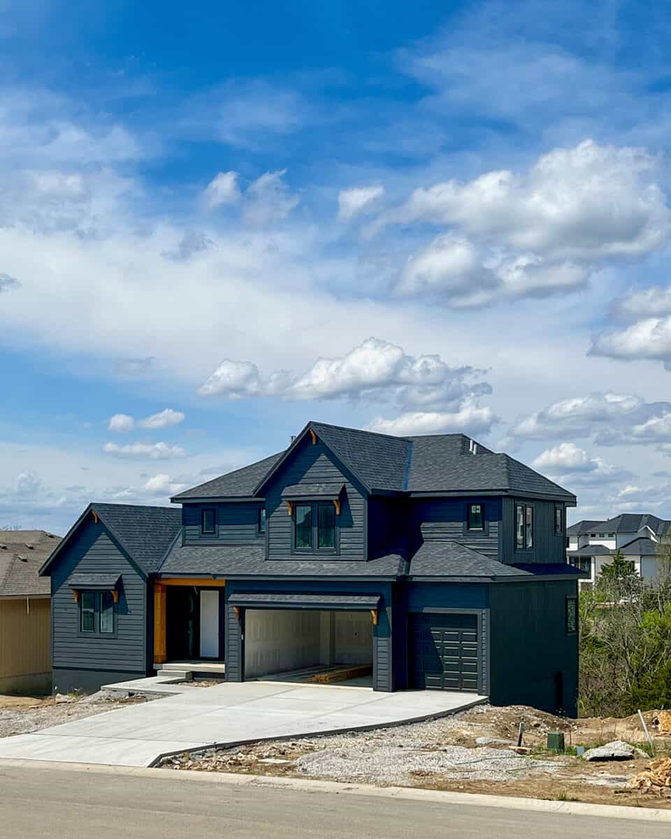 The Best Ideas For Black Houses – Darkness Is In Style – DecoFond