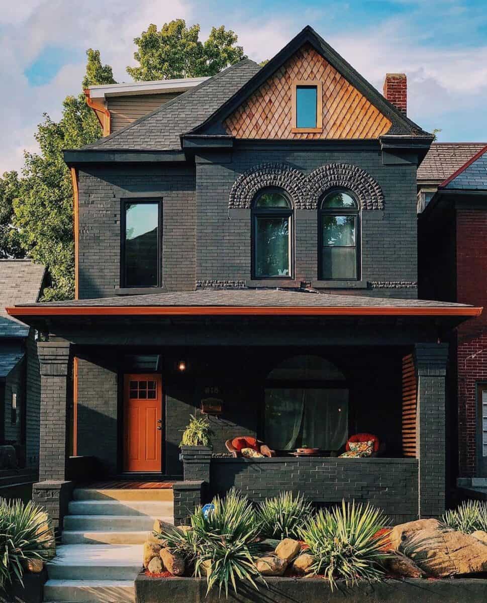 The Best Ideas For Black Houses – Darkness Is In Style – DecoFond
