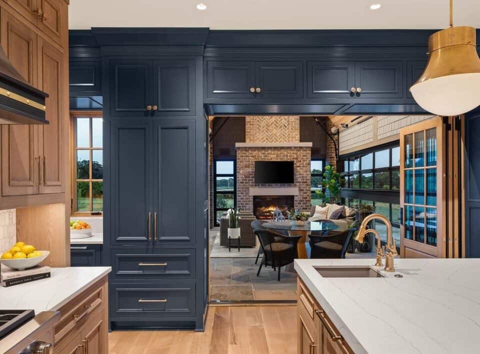 15 Blue Kitchen Cabinets That Display Elegance And Good Taste – DecoFond