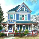 Blue Houses Are Taking Over—Get Inspired with These Jaw-Dropping Ideas ...