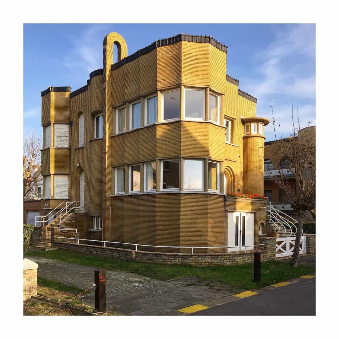 Yellow House Ideas – Fun & Lively Houses – DecoFond