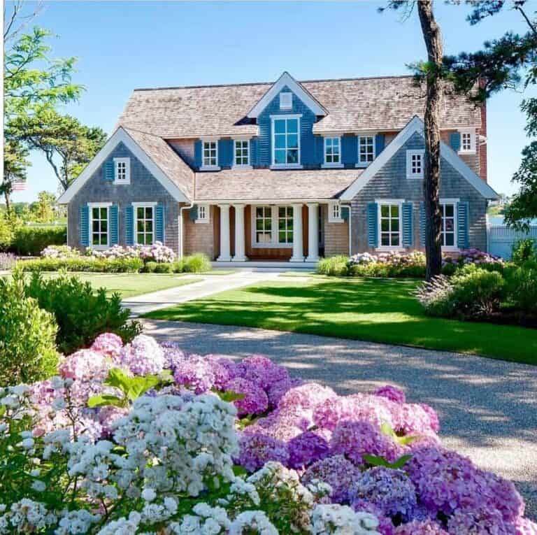 20 Captivating Cape Cod House Exterior Ideas – DecoFond