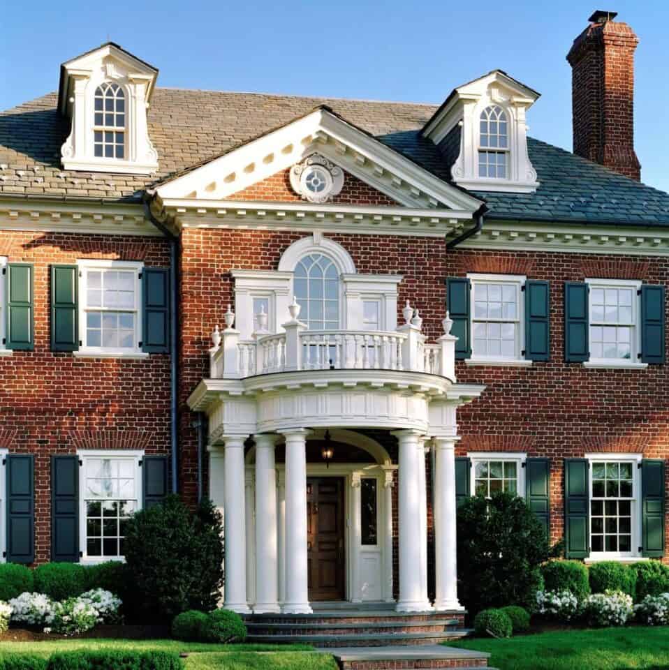 Timeless Elegance: 23 Stunning Brick House Designs – DecoFond