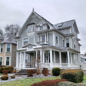 Gray Elegance: Captivating Gray House Designs – DecoFond