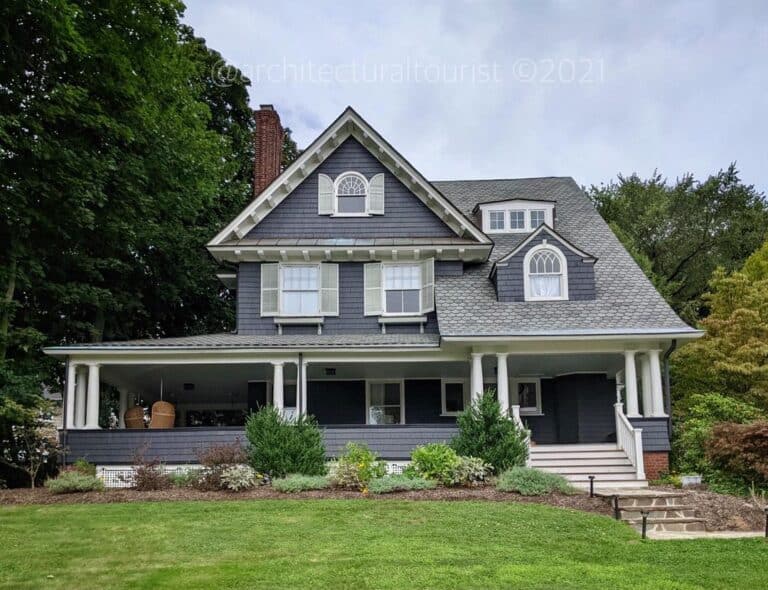 Gray Elegance: Captivating Gray House Designs – DecoFond