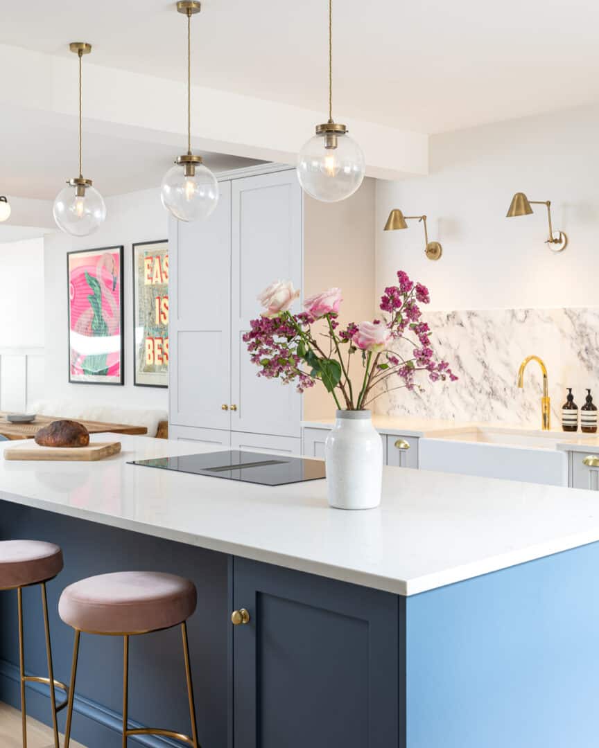 15 Blue Kitchen Cabinets That Display Elegance And Good Taste – DecoFond