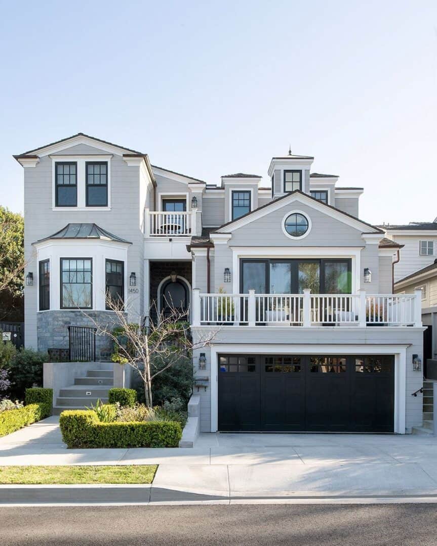 20 Captivating Cape Cod House Exterior Ideas – DecoFond