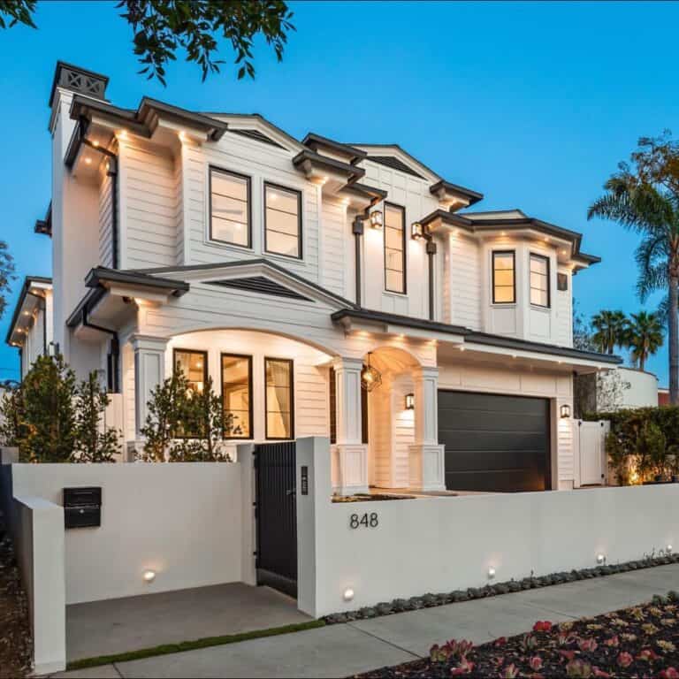 20 Captivating Cape Cod House Exterior Ideas – DecoFond