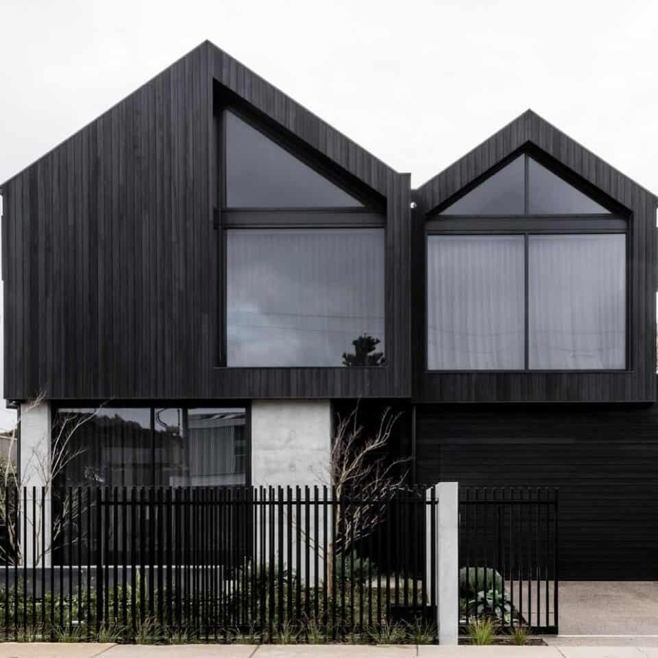 The Best Ideas For Black Houses – Darkness Is In Style – DecoFond