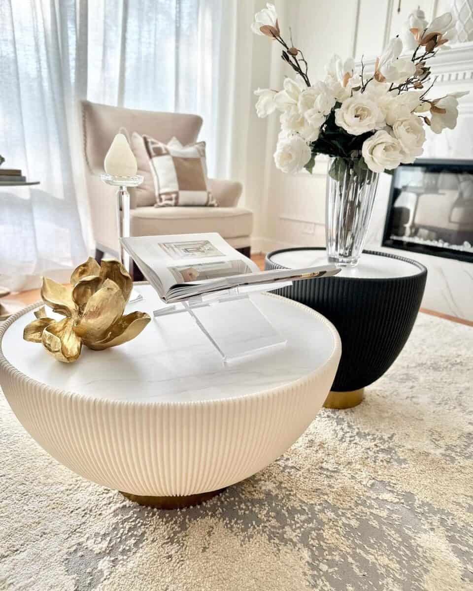 9 Coffee Table Styling Tips for the Bold Homeowner – DecoFond