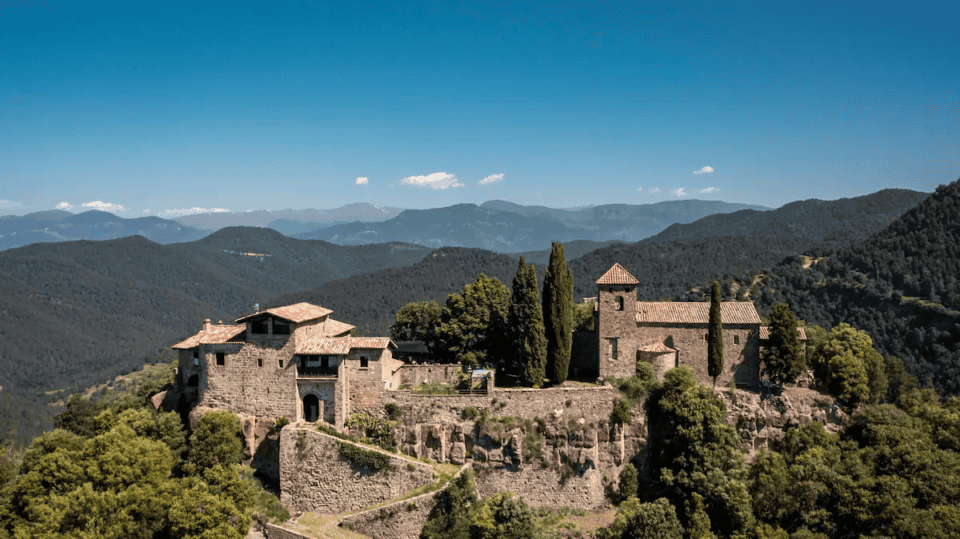 Dreaming of the Past: Vacation at a Medieval Spanish Castle – DecoFond