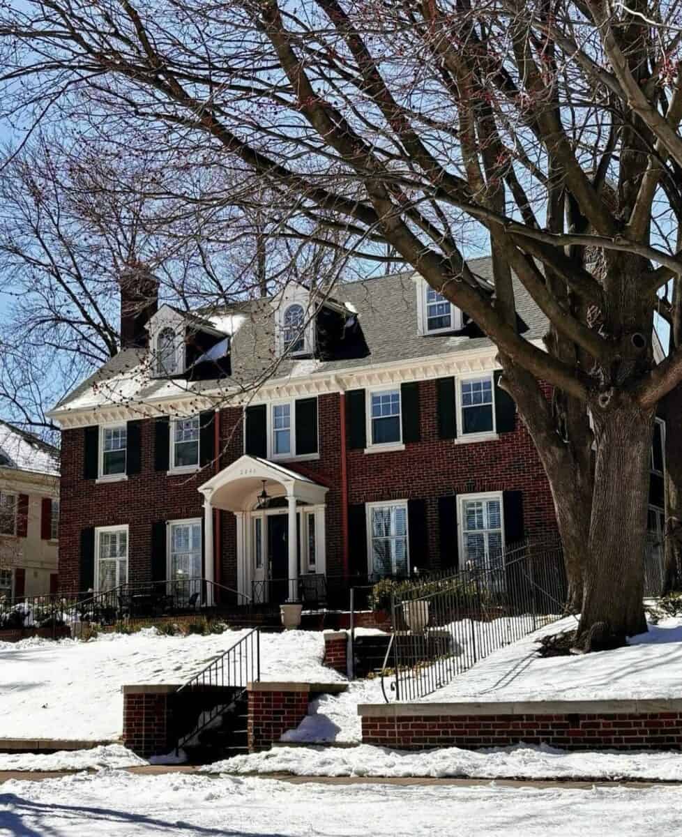 Colonial Houses – Class, Tradition and Elegance – DecoFond