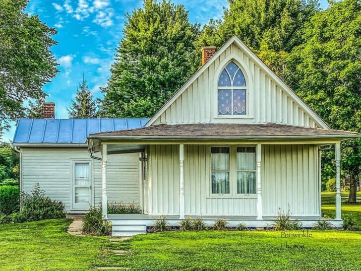 20 Dark Gothic Homes You Need to See to Believe – DecoFond