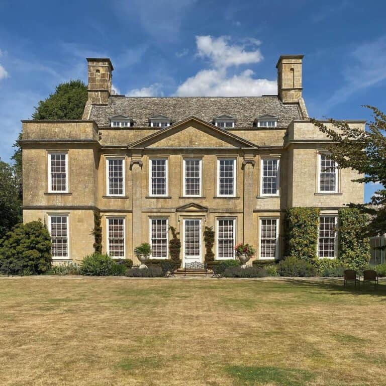 25 Georgian Houses: A Glimpse into the Past – DecoFond