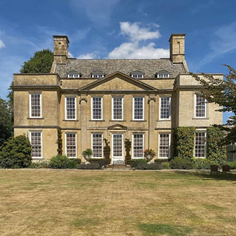 25 Georgian Houses: A Glimpse into the Past – DecoFond