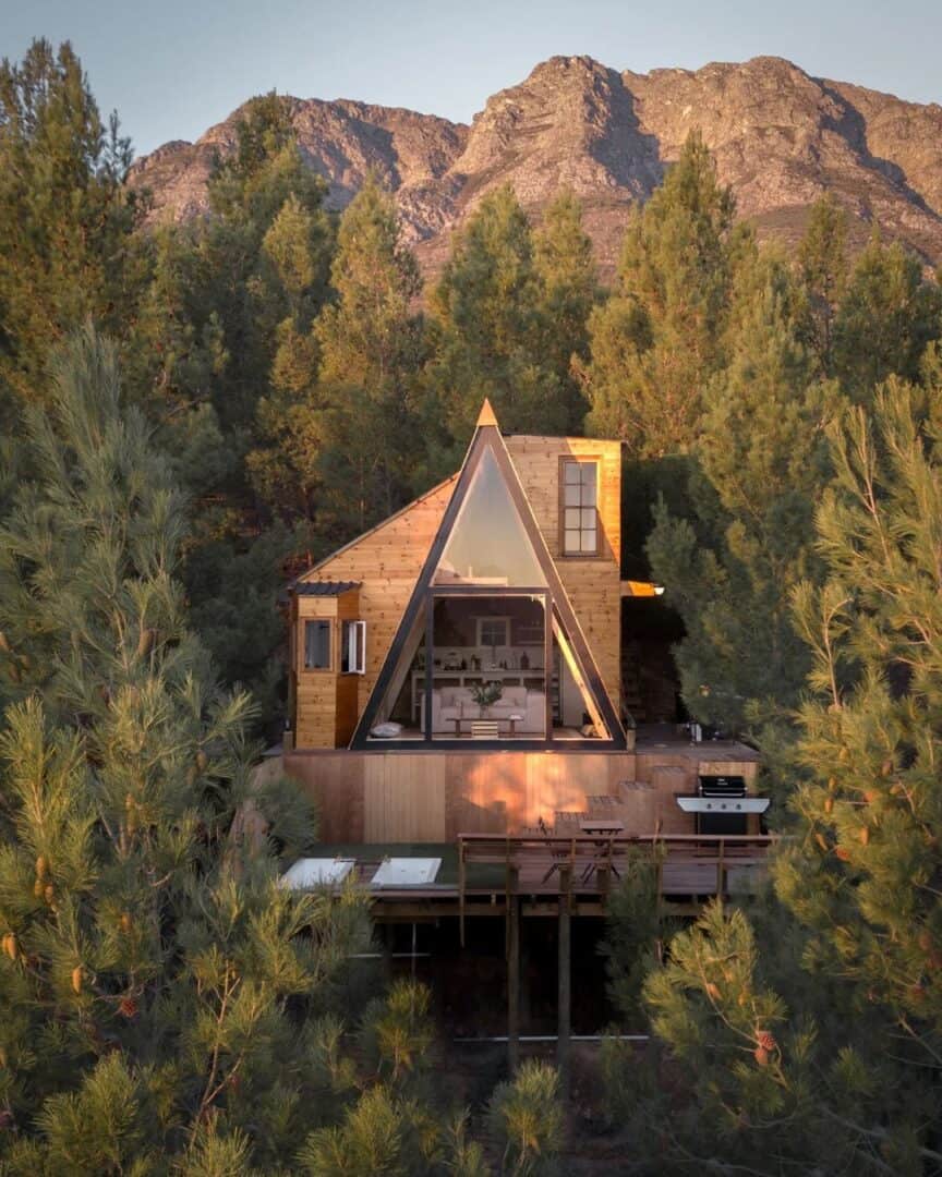 20 Cozy Mountain Cabins That Will Make You Want to Pack Your Bags Right ...