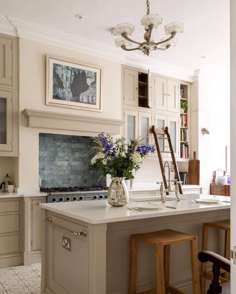 Past Revived: 23 Victorian Kitchens With a Modern Twist – DecoFond