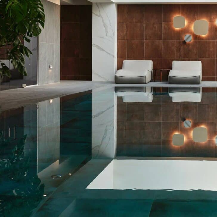Make a Splash With These 20 Indoor Pool Ideas! – DecoFond