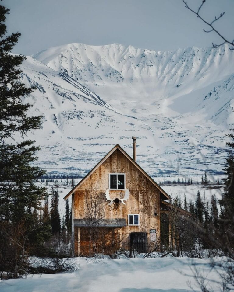 20 Cozy Mountain Cabins That Will Make You Want to Pack Your Bags Right ...