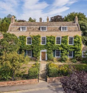 25 Georgian Houses: A Glimpse into the Past – DecoFond