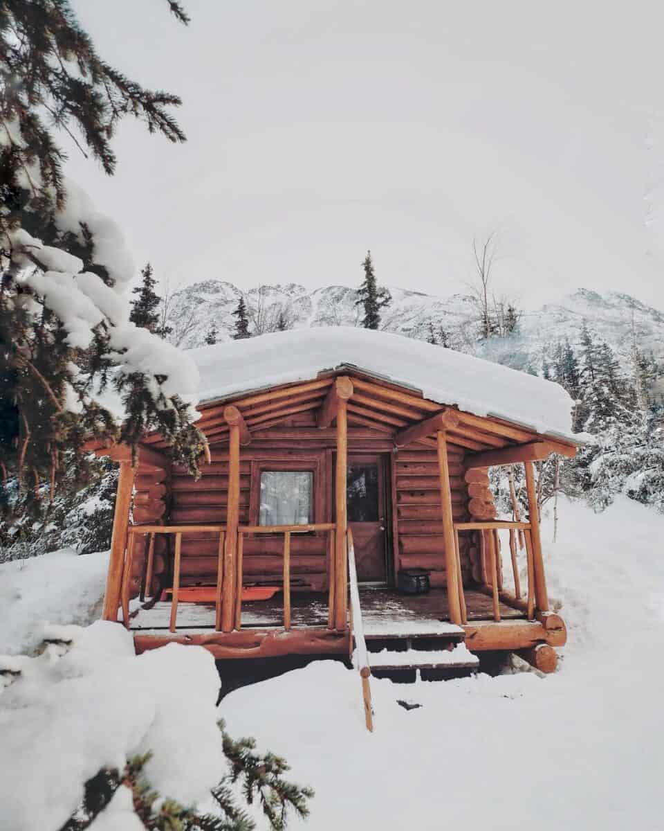 20 Cozy Mountain Cabins That Will Make You Want to Pack Your Bags Right ...