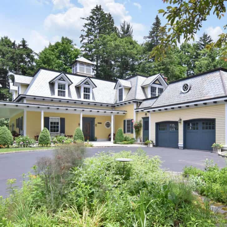 The Carriage House: A Hidden Gem in Real Estate – DecoFond