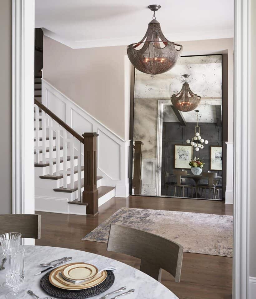 21 Foyer Chandeliers That Define Unparalleled Elegance – DecoFond