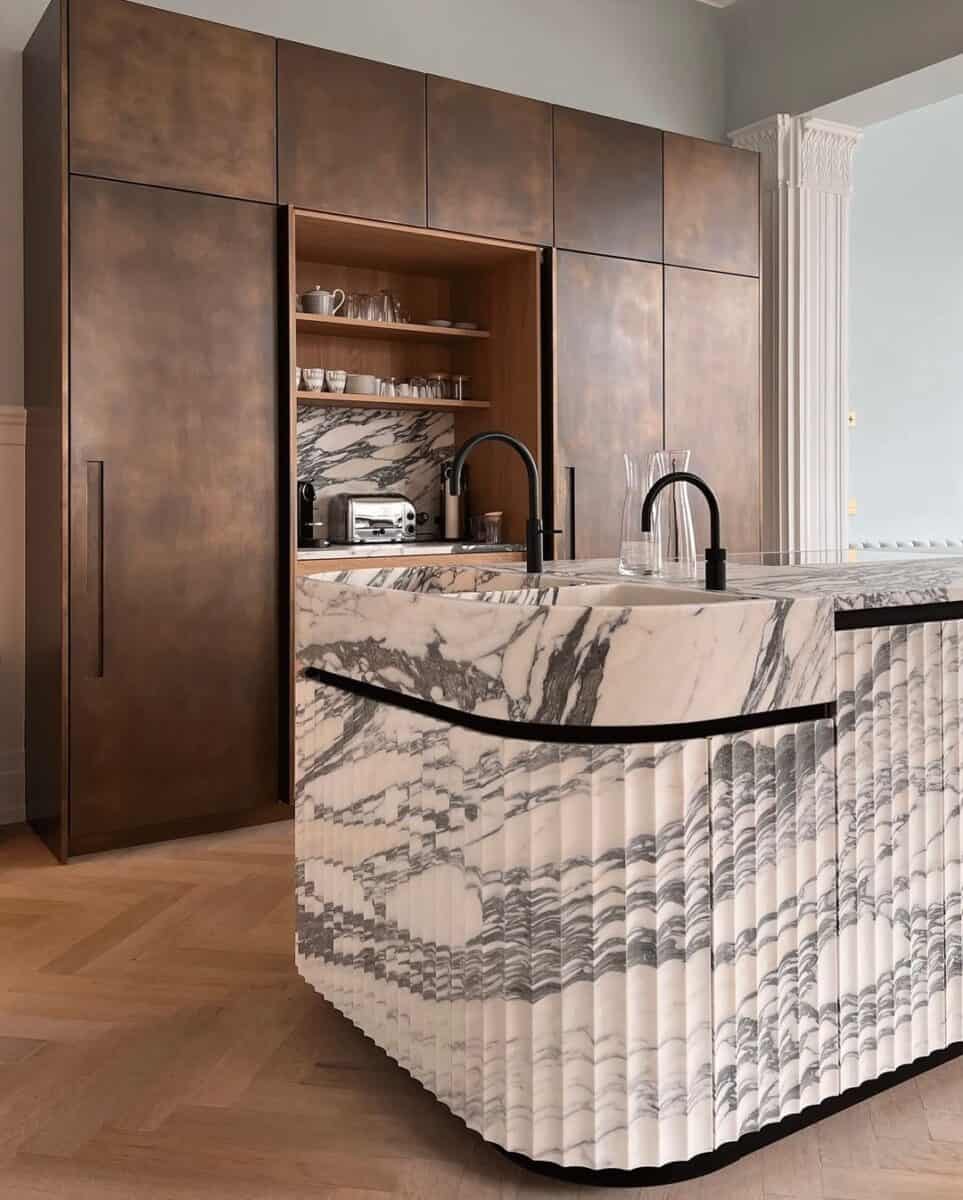 Elegance Of Marble: 31 Stunning Marble Kitchen Countertops To Inspire ...