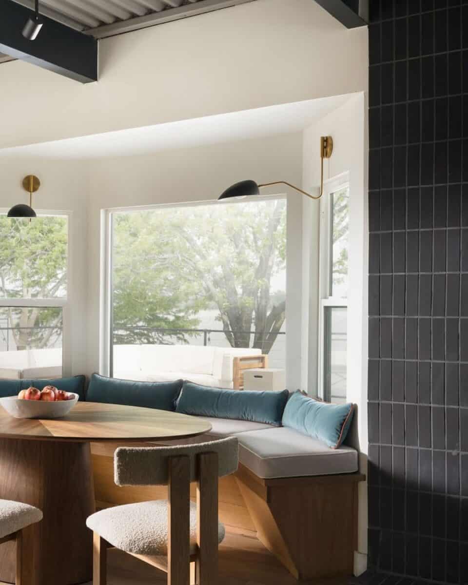How to Choose the Perfect Mid-Century Modern Dining Table: 27 Stylish ...