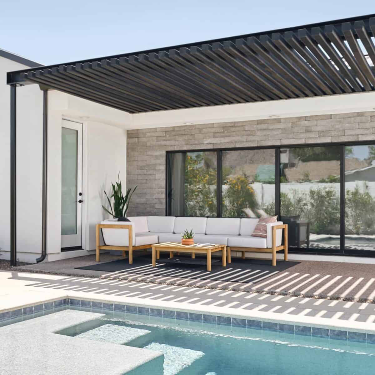 Where Style Meets Comfort: 23 Beautiful Outdoor Sectionals – DecoFond