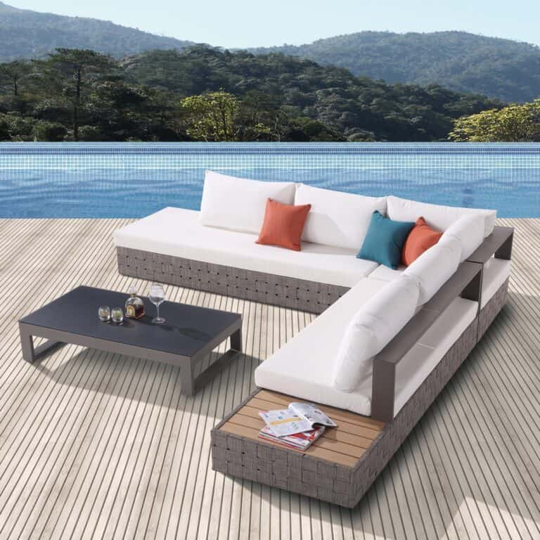 Where Style Meets Comfort: 23 Beautiful Outdoor Sectionals – DecoFond