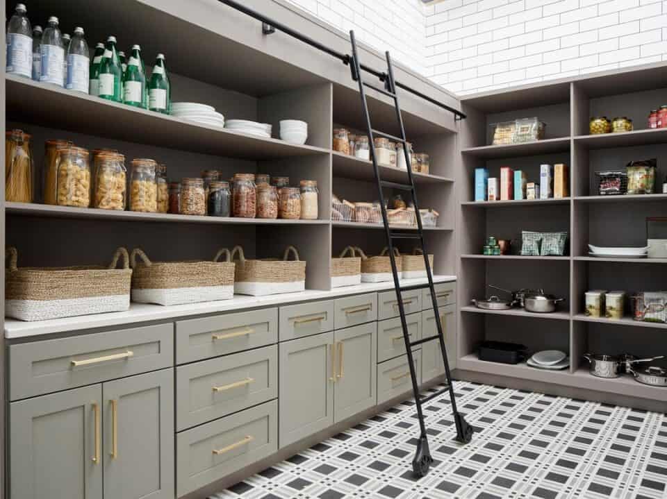 Shaker Style Cabinets: Why This Timeless Trend is a Must-Have for 2025 ...