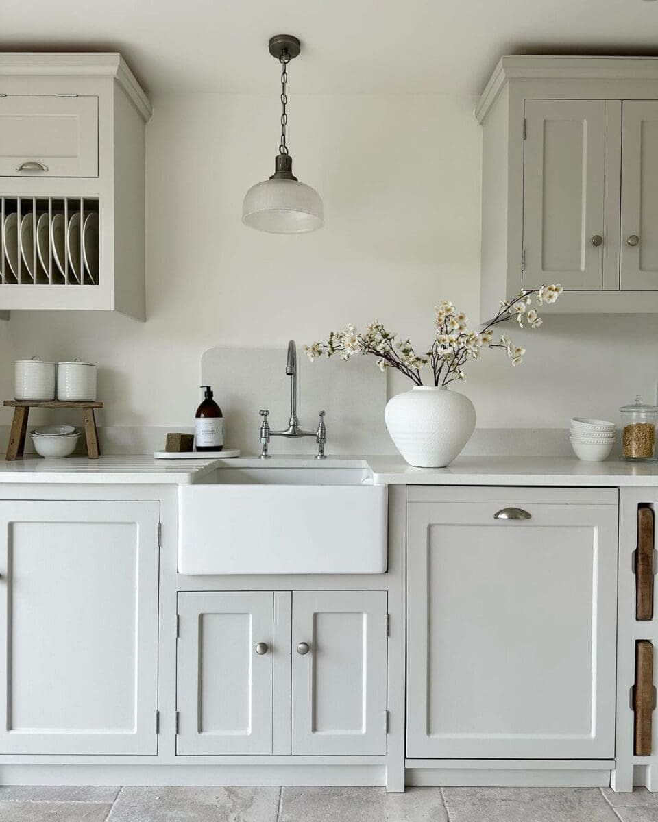 Shaker Style Cabinets: Why This Timeless Trend is a Must-Have for 2025 ...