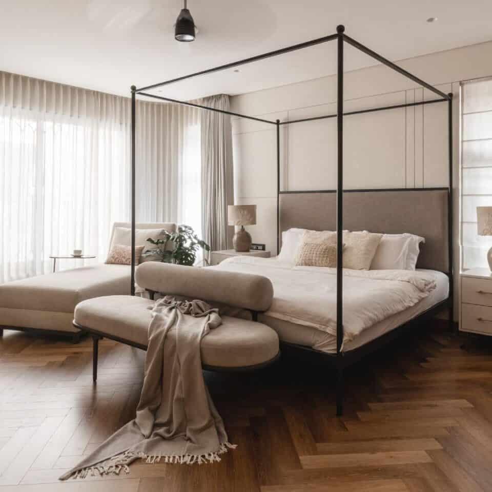 Dream in Style: 20 Stunning Four-Poster Beds to Elevate Your Bedroom ...