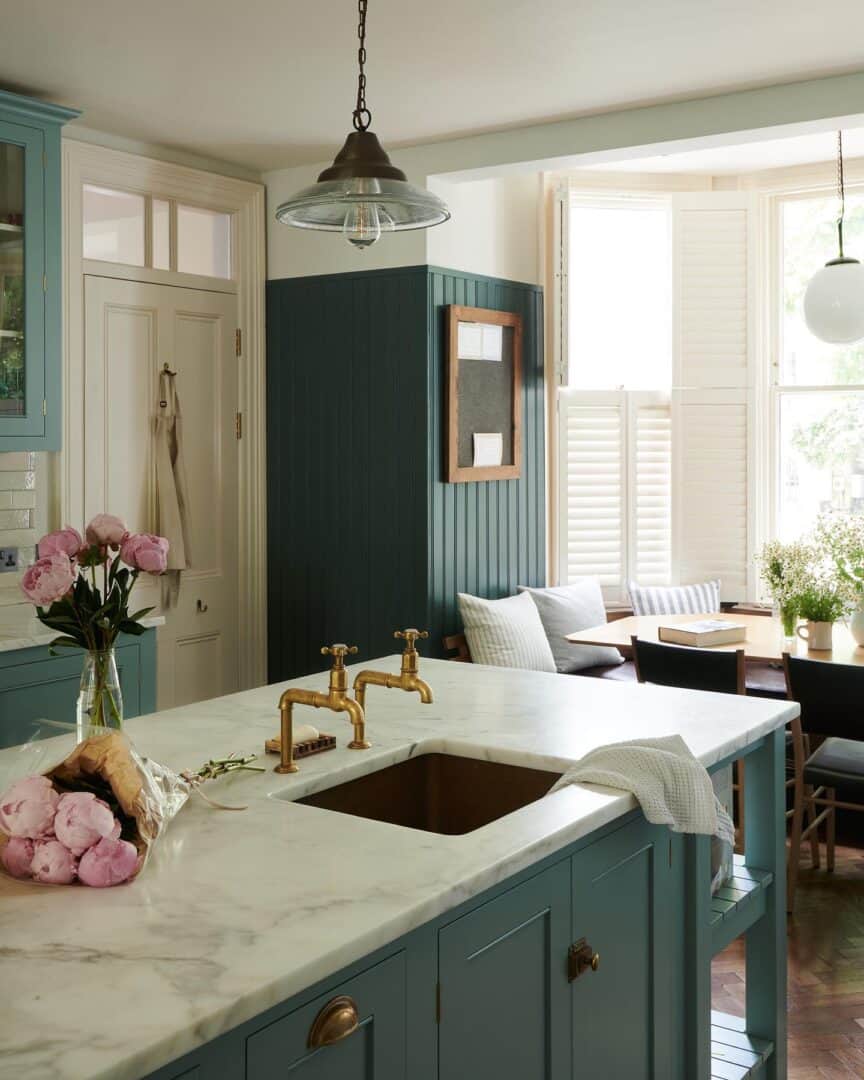 Steampunk Luxury: 20 Copper Kitchen Sink Ideas – DecoFond