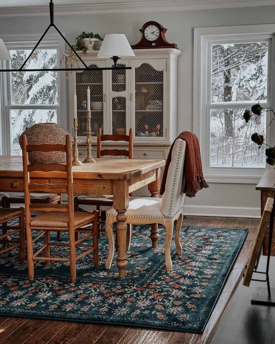 Serve Up Style: 18 Dining Room Rugs That Will Impress Your Guests ...
