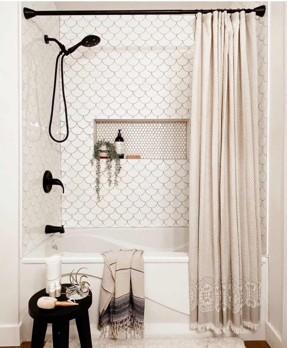 Scaled to Perfection: 20 Fish Scale Tiles to Elevate Your Bathroom ...