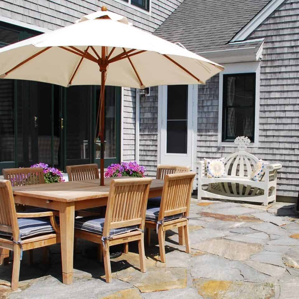Stone Cold Stunners: 20 Flagstone Patio Ideas You’ll Love – DecoFond