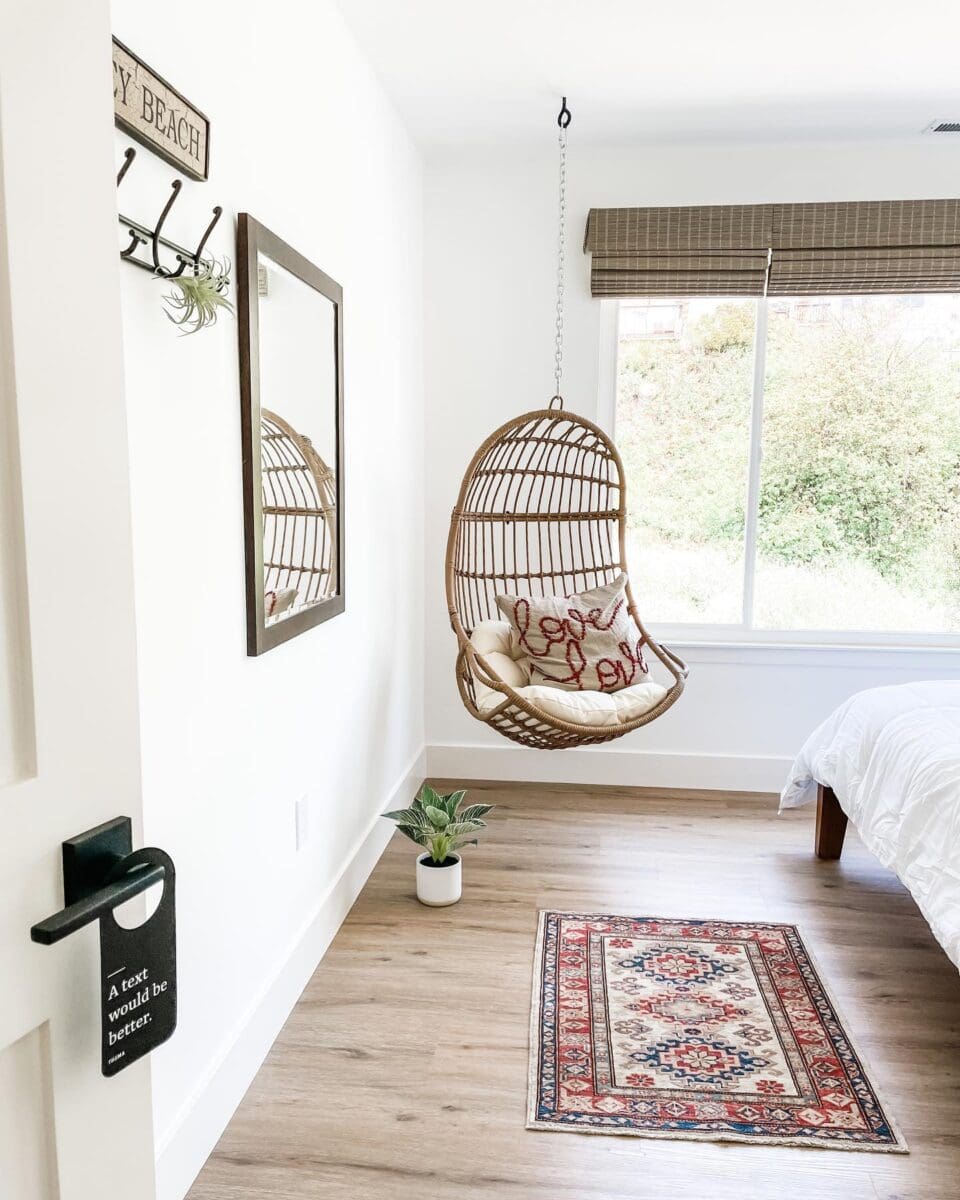 Swing Into Comfort With These Amazing Indoor Swings: 15 Creative Ideas ...