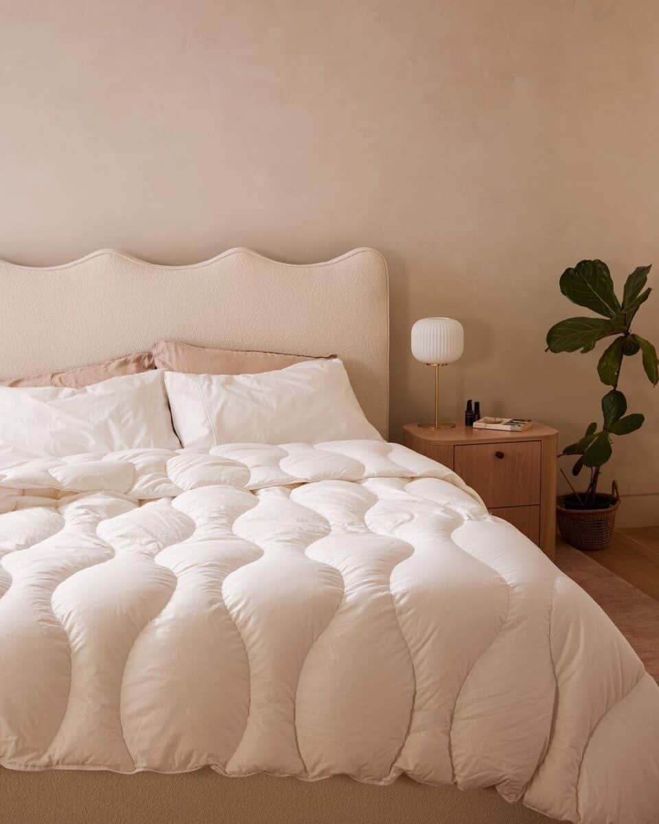 Cloud 9: The Best Cloud Beds for Your Bedroom – DecoFond
