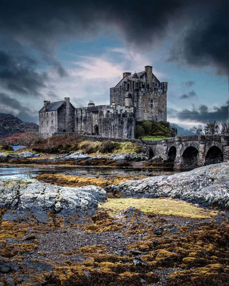 The 30 Most Beautiful Castles Around the World – DecoFond