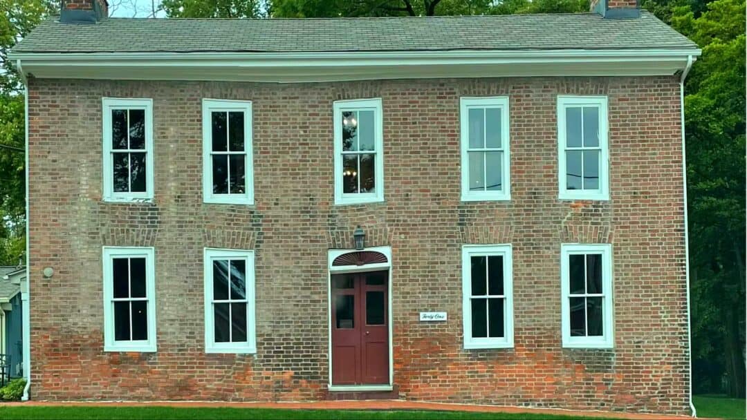 Top 7 Embarrassingly Bad Home Exterior Design Fails – DecoFond