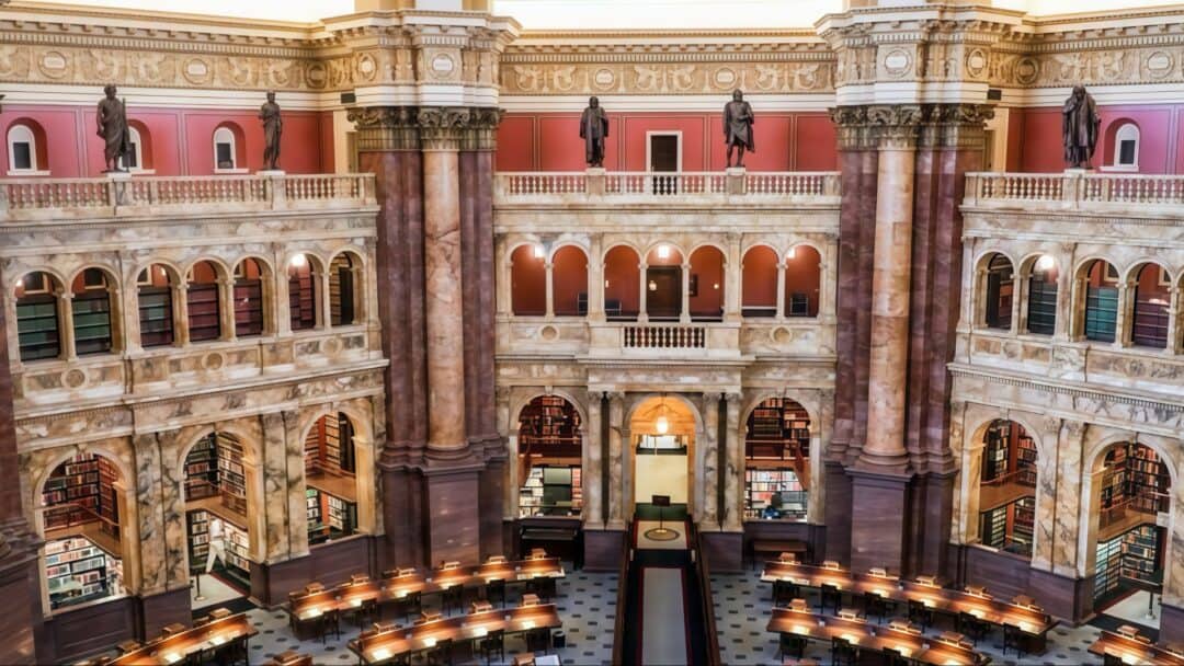 6 Oldest Libraries That Are a Must-Visit! – DecoFond