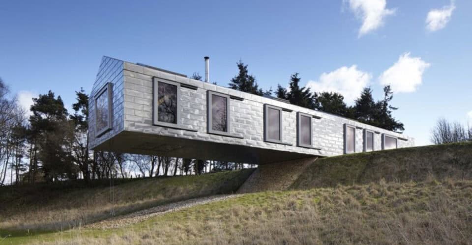 9 Toughest Houses Built To Survive Anything – DecoFond