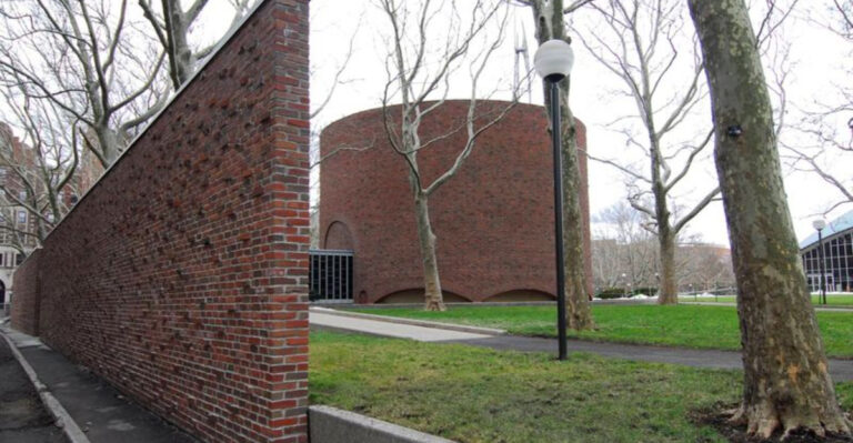 10 Reasons Why the Brutalist Chapel at MIT Is an Architectural Wonder ...
