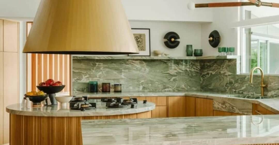 Can a Round Kitchen Island Help with the Flow of Your Cooking Space ...