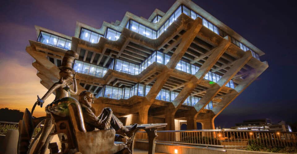 10 Fascinating Facts About Geisel Library’s Futuristic Design – DecoFond