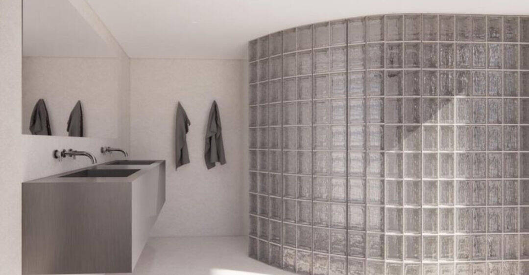 90s Glass Block Walls Are Making a Stylish Comeback in Modern Interiors ...