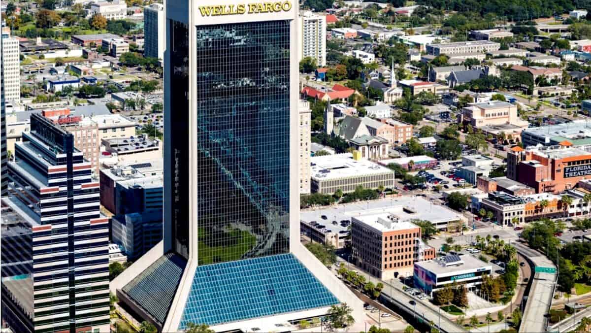 Are These the 10 Ugliest Buildings in the U.S.? – DecoFond